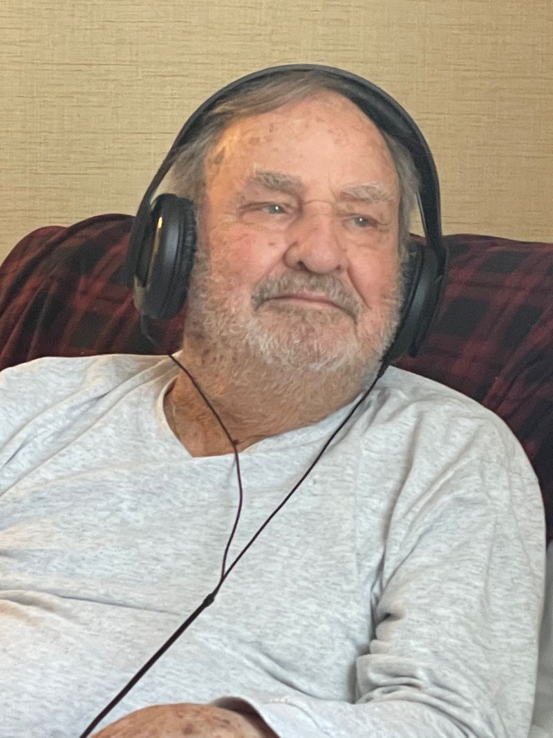 Thomas P. Pippett - Danjolell Memorial Homes and Crematory Danjolell ...